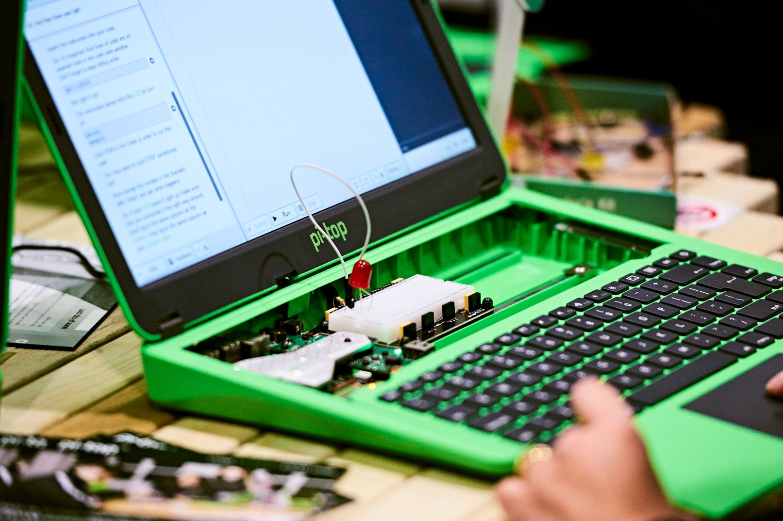 The new pi-topOS update is here!